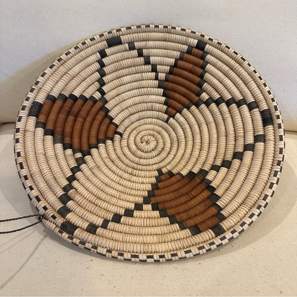 Baskets | Accents | Nwt Artist Africa Basket Hanger 4 Made By The Lozi ...